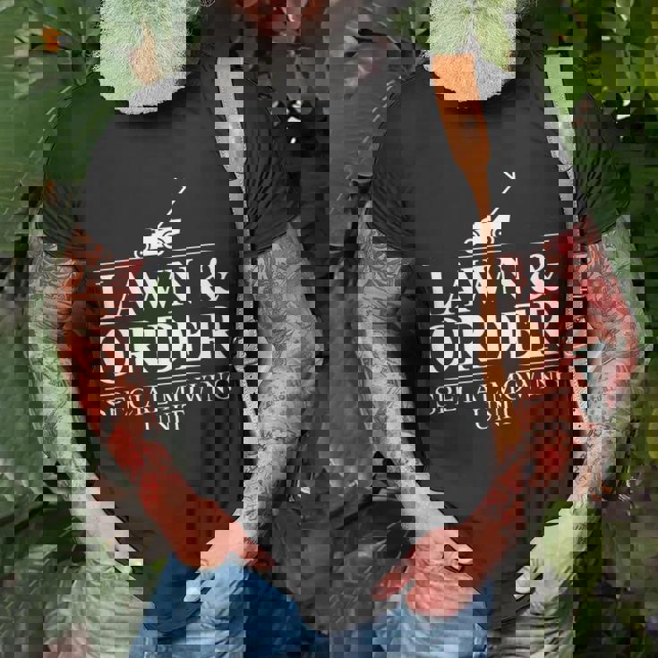 Lawn & Order Special Mowing Unit V2 T-shirt - Thegiftio